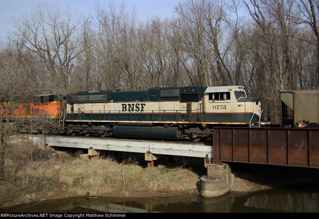BNSF 9751